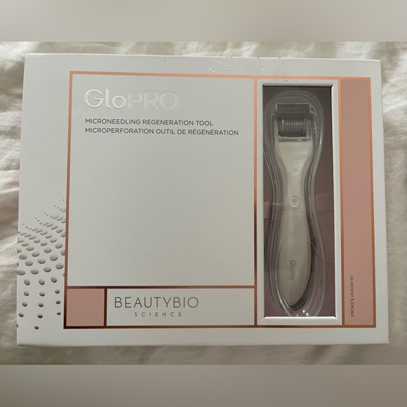 GloPro | Other | Glopro Athome Microneedling Tool In Classic White | Poshmark